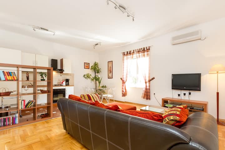 Luxurious Flat By The Beach - Split