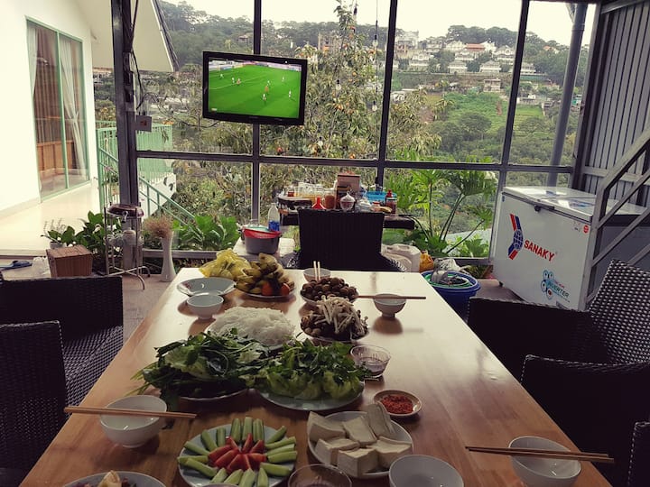 Bo's House - Room With Bath Tub, Nice View - Dalat