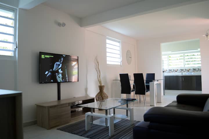 Logement 3 Pièces éQuipé Sans Concession - Fort-de-France