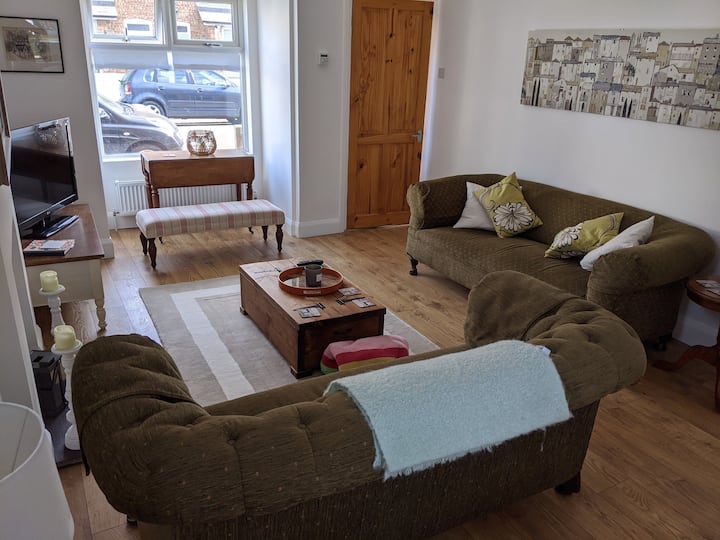 Lovely Seaside Retreat - Hythe