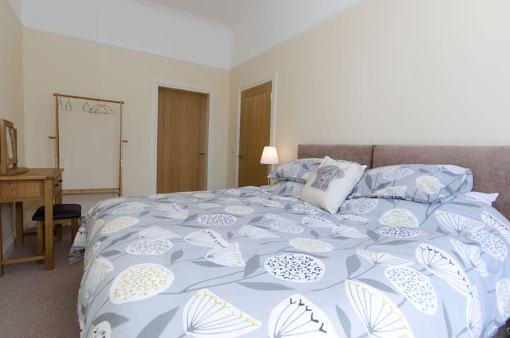 Flat 6 Perth City Apartments,   Driveway Parking. - Perth, Royaume-Uni