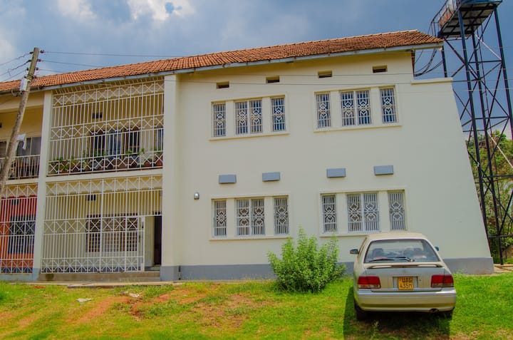 Newly Renovated Muyenga Fully Serviced Apartment - Uganda