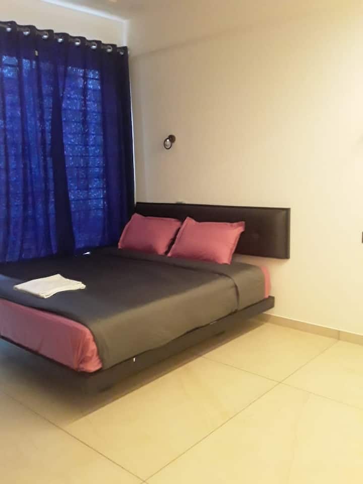 03 | 3bhk |Clean & Pvt | Couple Friendly | Bathtub - Nedumangad