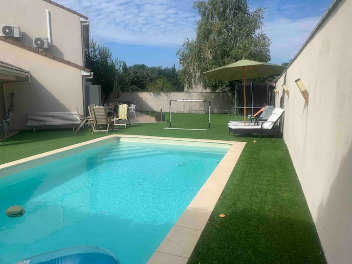 Villa Familiale Avec Jardin & Piscine Privée - Montélimar