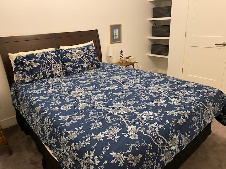 E. Boulder Efficiency / Convenient - Boulder, CO