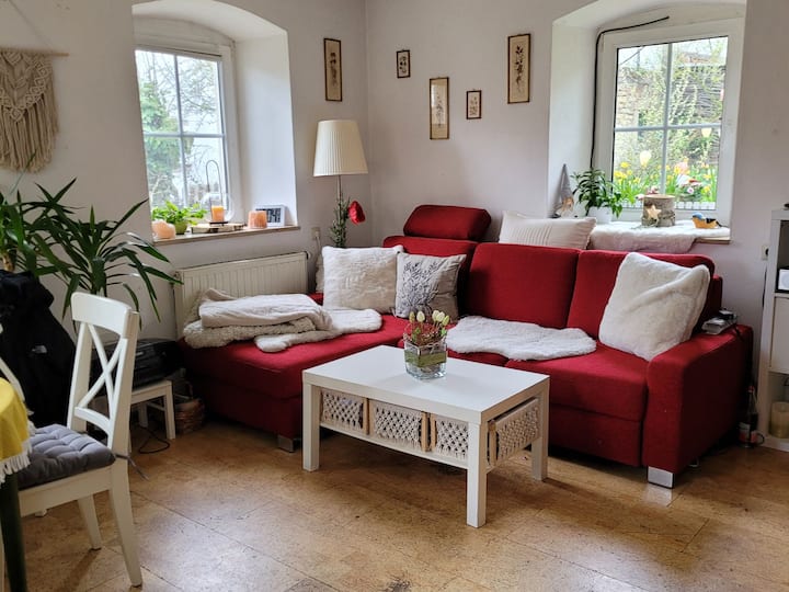 Ganzes Haus Mit Großem Garten - Hof