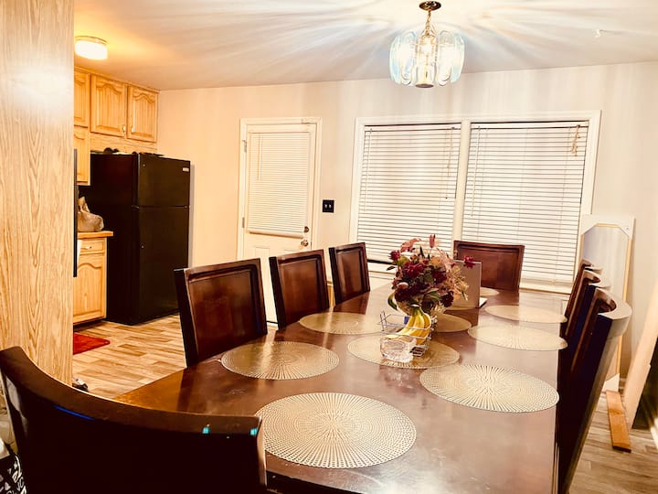 [Super Atlanta Unique]8bds/5bdr/3bt Fenced@s Alt - Stockbridge, GA