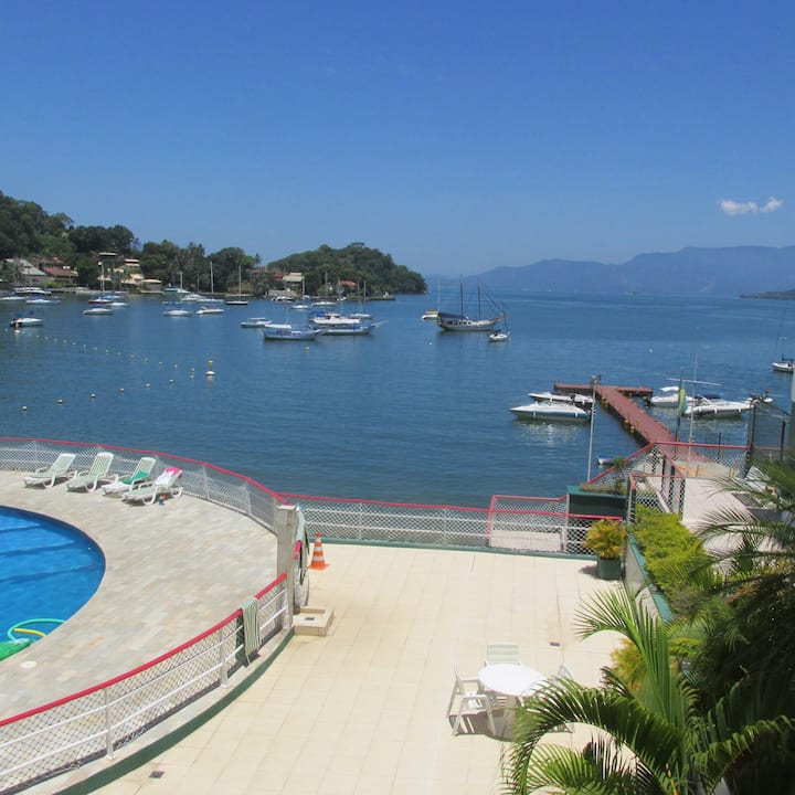 Flat Tipo Studio Cond. Angra Inn - Angra dos Reis