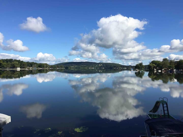 Lamoka Lake Vacation Rentals & Homes - Tyrone, NY | Airbnb