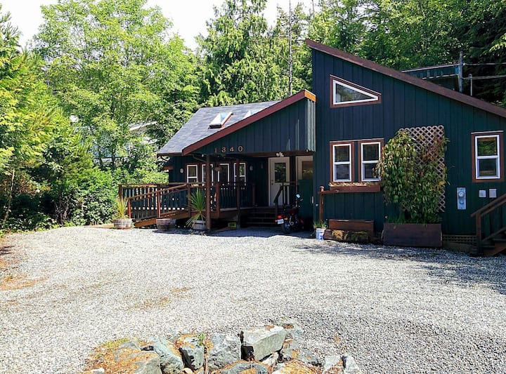 Ukee Vacay - Ucluelet
