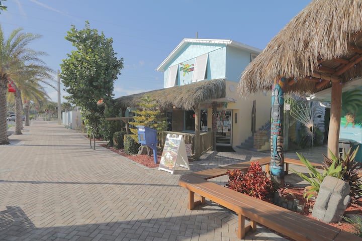 The Turtle's Nest Suites - Apt #201 - Cocoa Beach, FL