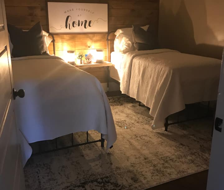 Getaway! Suite 5 @Elkenretreat $ Massagebreakfast - Canton, TX
