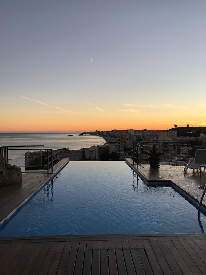 Home On The Rock Few Minutes Walk From Beach - Fuengirola