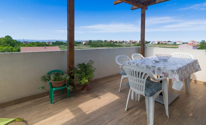 Comfortable Apartment Tia In Privlaka - Nin