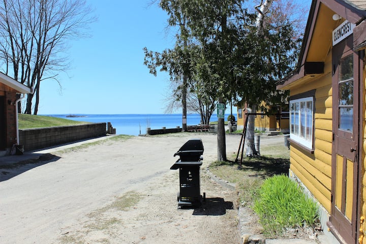 Cottage #7 - Bass - 3br - Sleeps 6 - North Bay