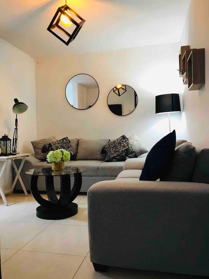 Airbnb A Tan Sólo Min Del Centro - Morelia