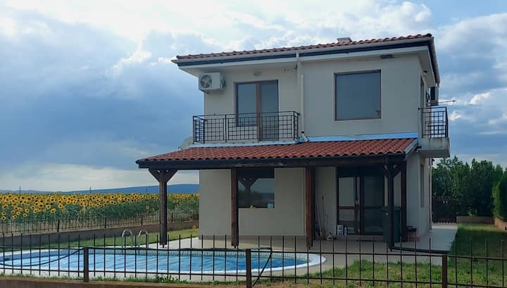 Villa Met Privé Zwembad - 15 Min. Van Sunny Beach - Bulgaria