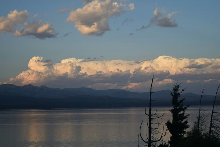 Departamento Con Vista A Lago, Excelente Ubicación - San Carlos de Bariloche