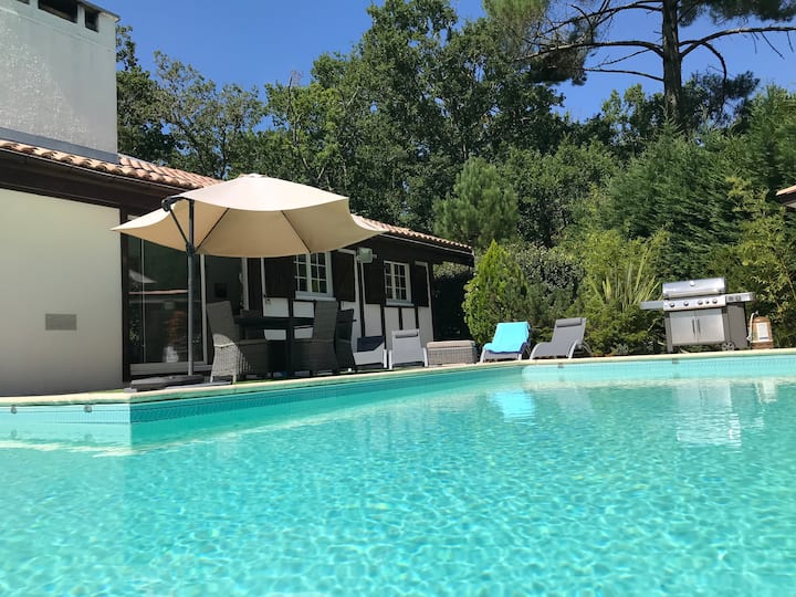 Villa Climatisée Calme Verdure Piscine Chauffée 8p - Lacanau