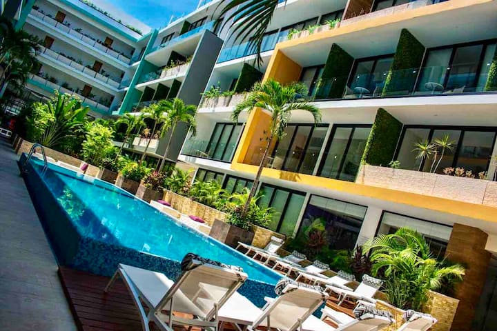 The City Condos By Menesse: A Luxury Studio Escape - Playa del Carmen
