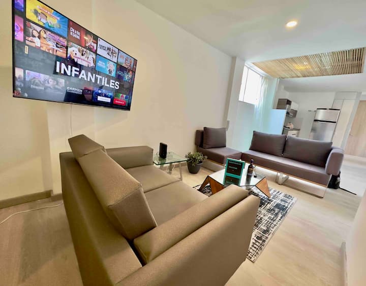 Apartamento En Provenza. ¡Excelente Ubicación! - Medellín