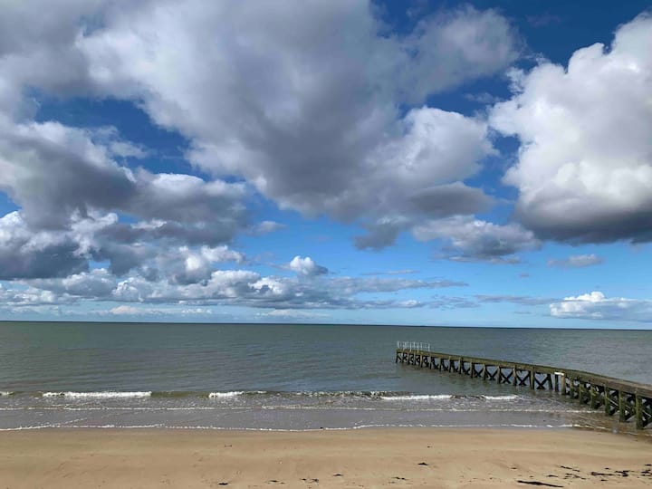 Seafront Apartment - Grandcamp-Maisy