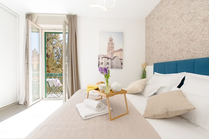 Luxury New 5* Apartment With Balcony - Split