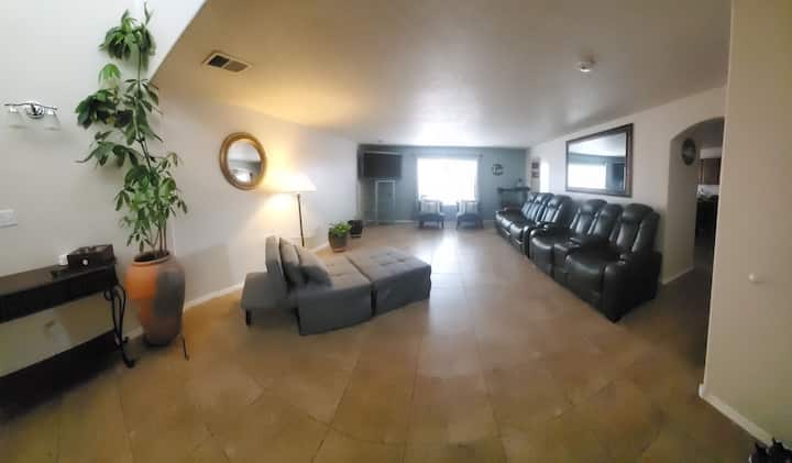 Beautiful, Spacious Home In Abq - Albuquerque, NM