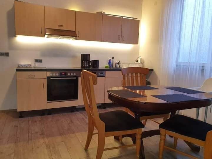Lovely Remodeled Studio In The Heart Of Landstuhl. - Landstuhl