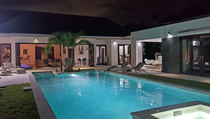 Séjour De Rêve à Sanur Dans Villa Magnifique - Sanur
