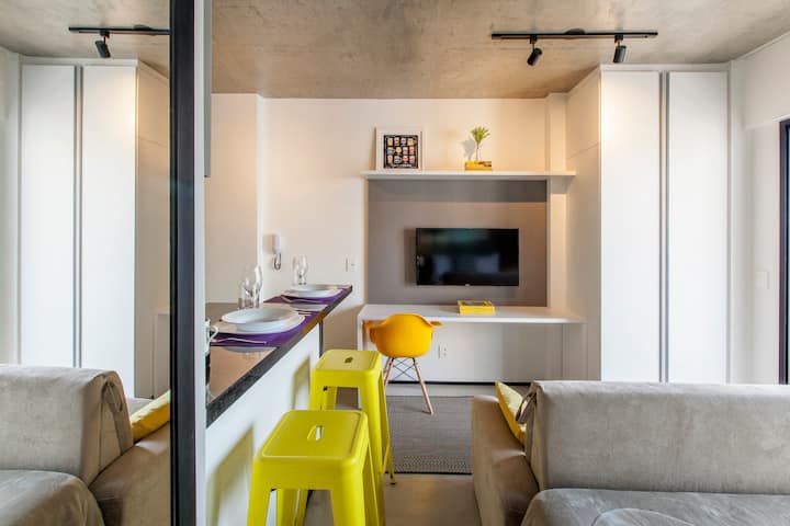 Studio Yellow Arouche (1405) - São Paulo