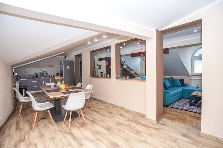 Wizard House In Central Historical Building - Belgrad