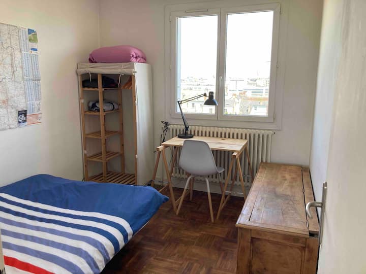 Chambre à Côté De La Gare - Rennes