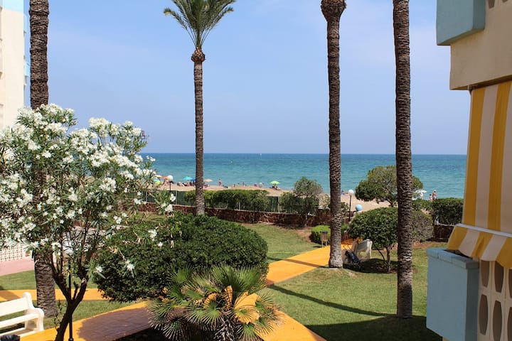 Apartamento Primera Linea Vista Al Mar - Denia
