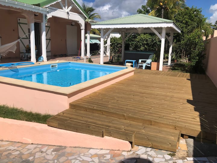 Grand Studio à Sainte Anne Avec Piscine - Guadeloupe