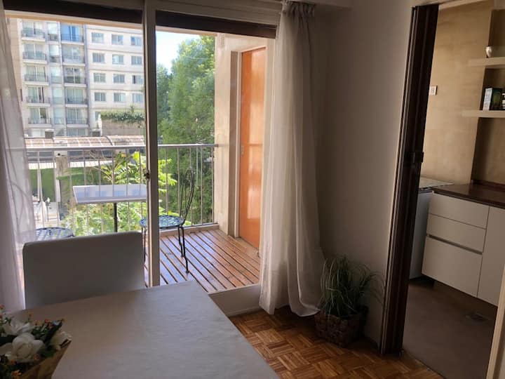 Departamento En Recoleta A Metros De Plaza Francia - Buenos Aires