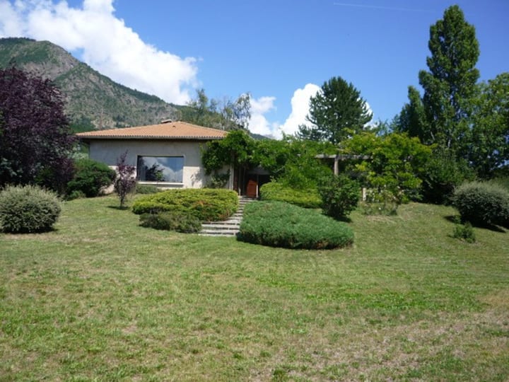 Gde Maison Plain Pied Avec Jardin Prox Lac Golf - Saint-Léger-les-Mélèzes