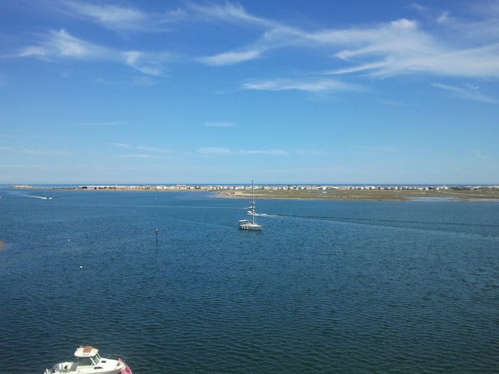 T2 , La Récompense Après Les 4 éTages - Gruissan