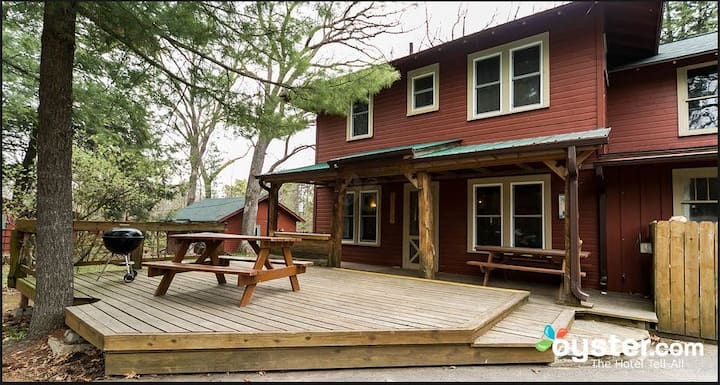 Group Lodge Cabin (Duplex) - Wisconsin Dells, WI