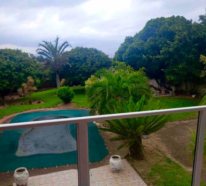 Tranquility Sound Of Seawaves And Facing Downtown - Southbroom