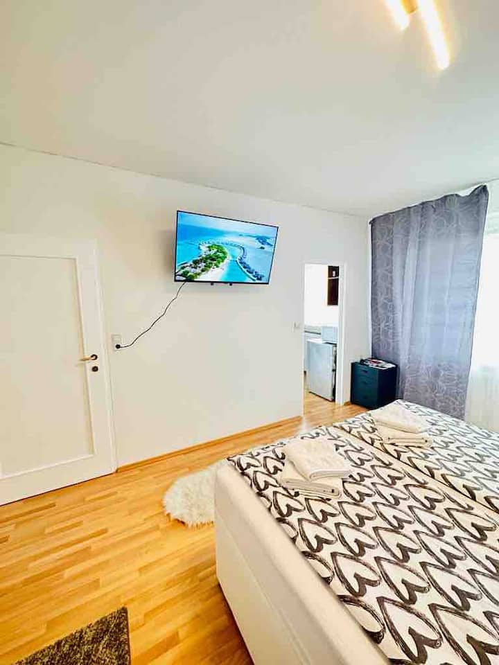 Schöne City Wohnung Im 1010 Bezirk - Vienna