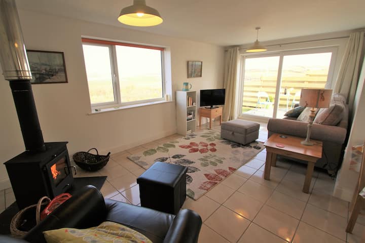 Rural Retreat For 2/3, Great Views - Pedn Vounder Beach