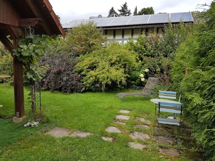 Großes Haus Mit 5 Schlafzimmern Und Garten - Germany