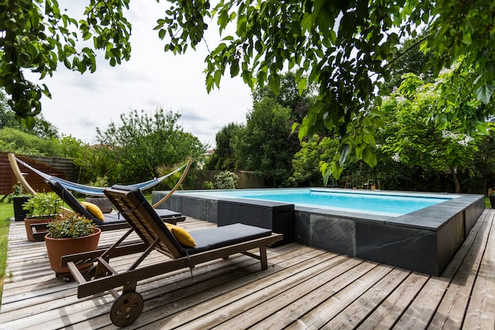 Maison Dans Un Cadre Idéal Pour Les Familles - Mérignac