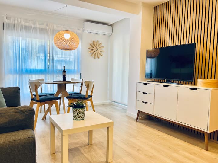 Appartement Confortable à Côté De La Plage. - Puebla de Farnáls