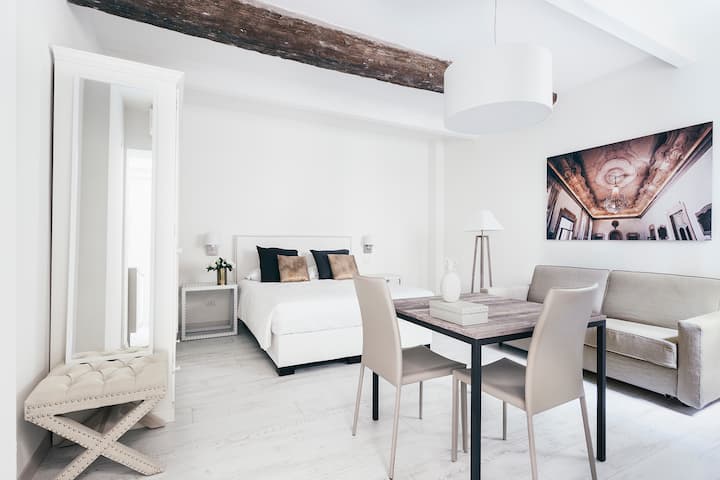 Smart One Bedroom Apartment (3 Guests) - Bologna