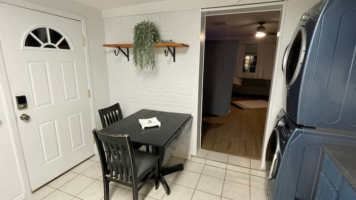 King Xl Studio, Easy Access To Snl + Afb, Dogs Ok - Albuquerque, NM
