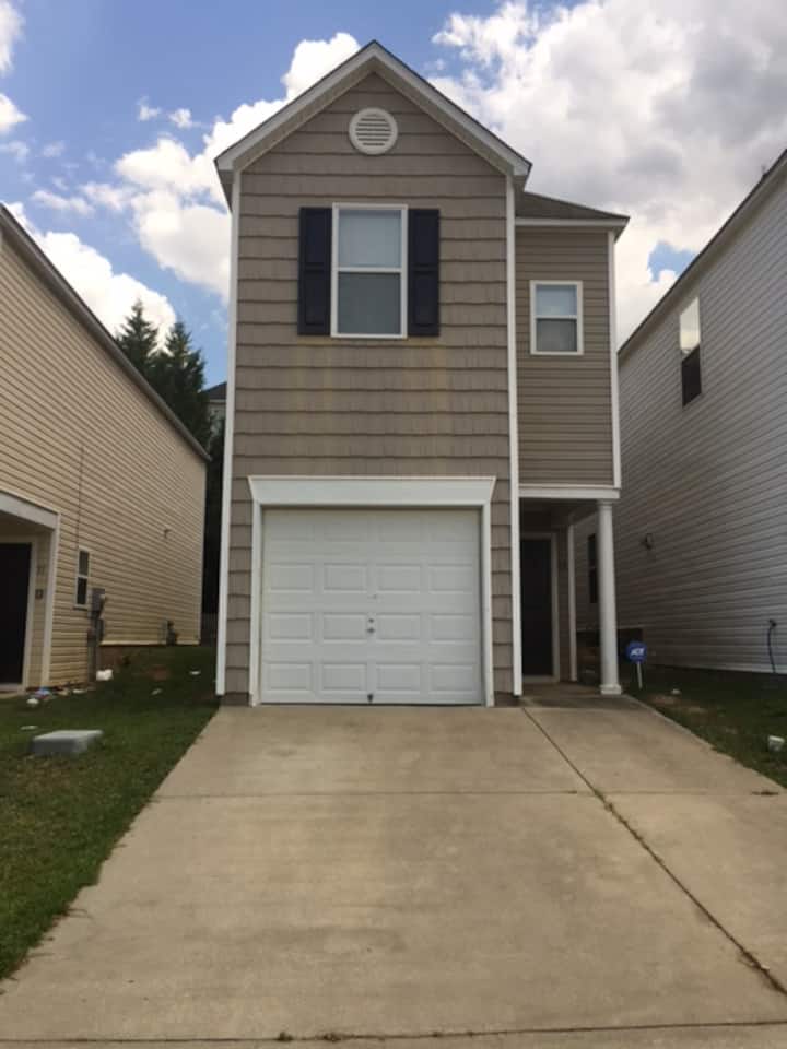 Nice And Cozy! - Elgin, SC