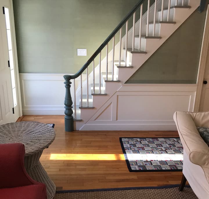 Spacious Home Near The Serene Beach At Rock Harbor - Eastham, MA