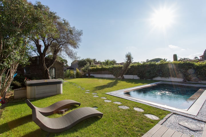 Cap D’antibes Versant Ouest , 5 Chambres - Antibes
